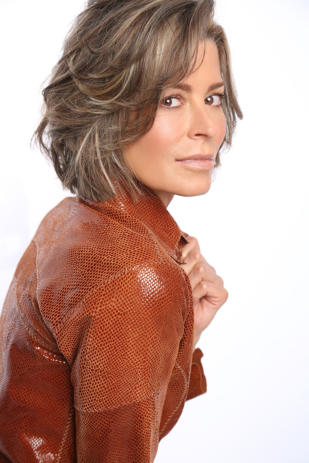 Anya Longwell – The Bowman Agency