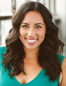 Miranda Roldan – The Bowman Agency